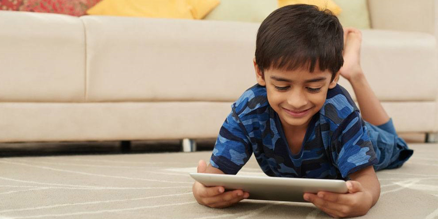 How Effects the smartphone overuse in school students - Satyamev World ...